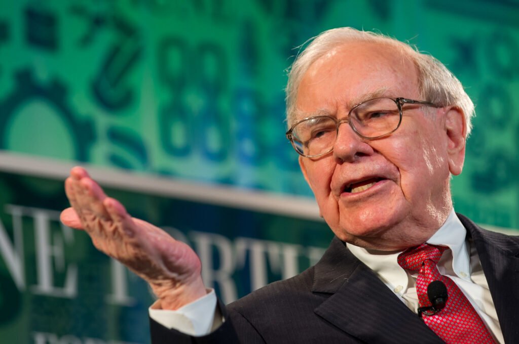 Os hábitos simples de Warren Buffett, 10º mais rico do Mundo